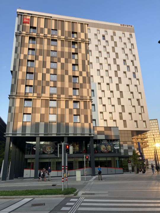 "Außenansicht" Novotel Wien Hauptbahnhof (Wien) • HolidayCheck (Wien ...