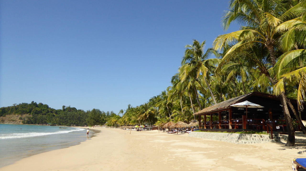 "Strand" Bayview - the beach resort (Ngapali Beach) • HolidayCheck ...