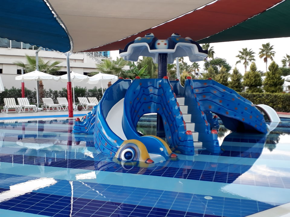 "Pool" TUI MAGIC LIFE Jacaranda (Side - Gündogdu) • HolidayCheck ...