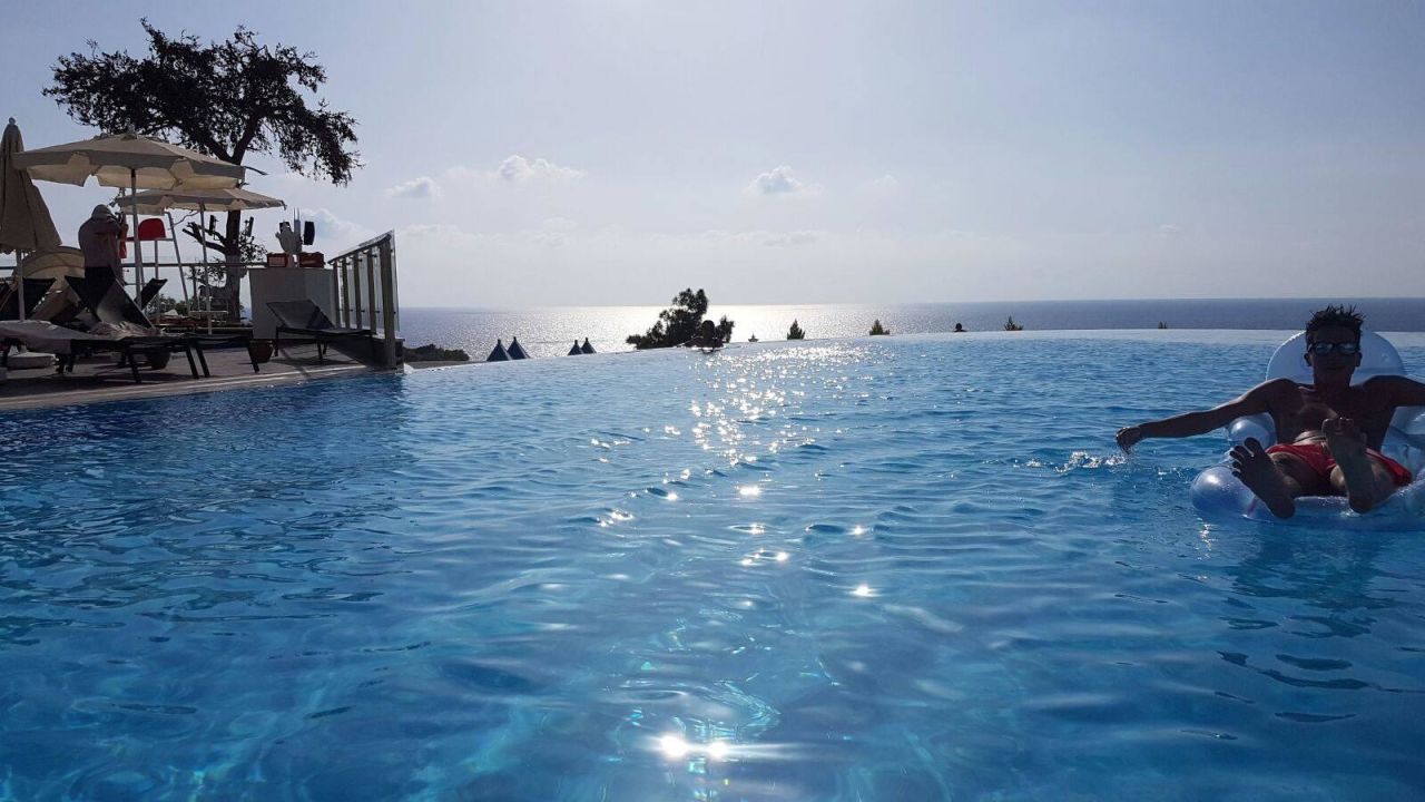 "Chillen im Pool" Litore Resort & Spa (Okurcalar) • HolidayCheck ...