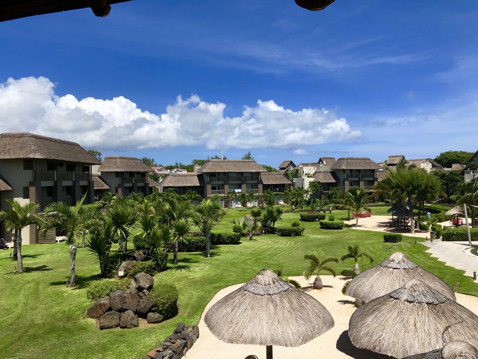 "Außenansicht" Zilwa Attitude (Calodyne) • HolidayCheck (Mauritius ...