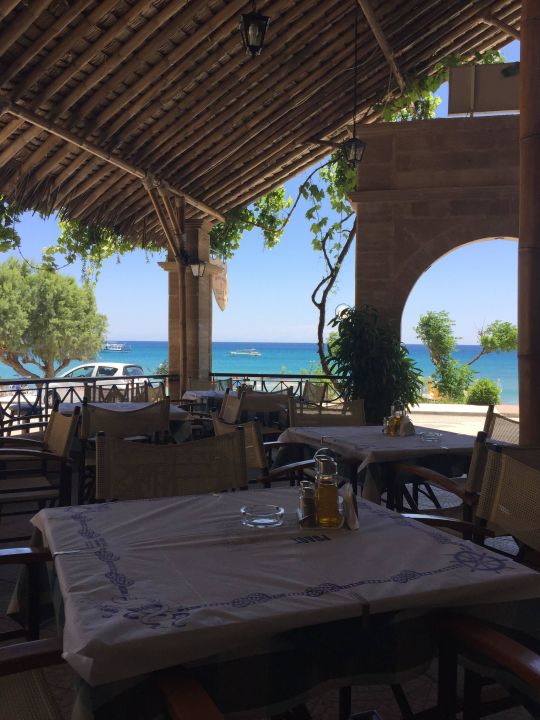 "Taverne Stegna Mare" Hotel Stegna Mare (Stegna) • HolidayCheck (Rhodos ...