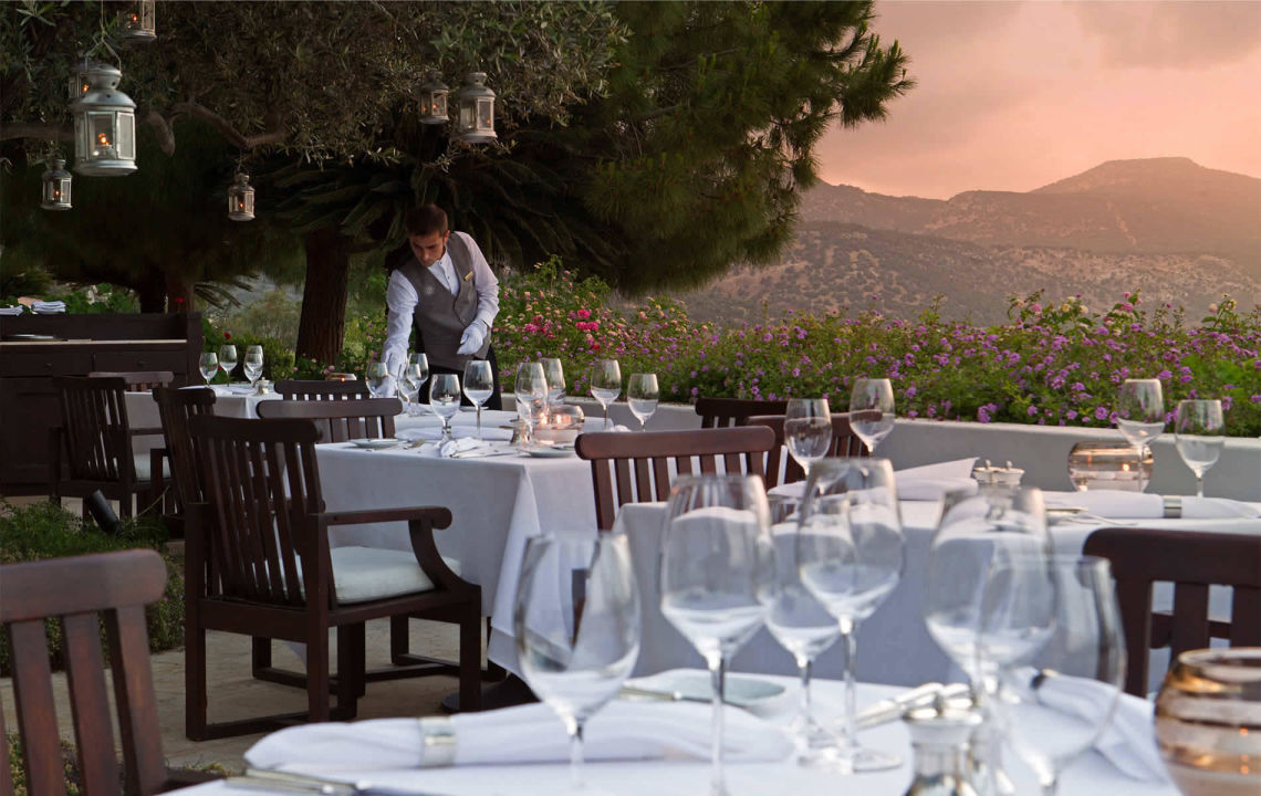 "Helios Restaurant" Hotel Anassa (Polis Chrysochous) • HolidayCheck ...