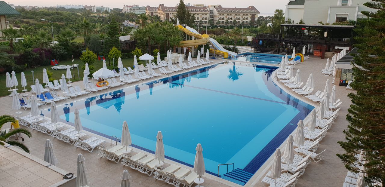 "Pool" Diamond Beach Hotel & Spa (Side - Gündogdu) • HolidayCheck ...