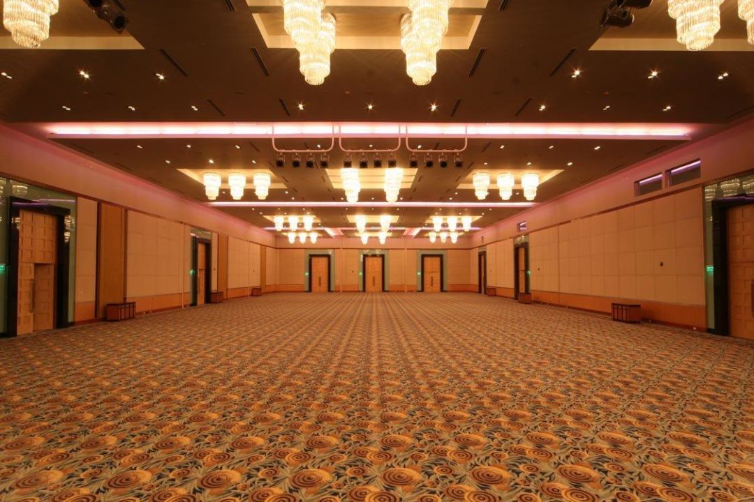 "Grand Ballroom" Hotel Crowne Plaza Galleria (Quezon City ...