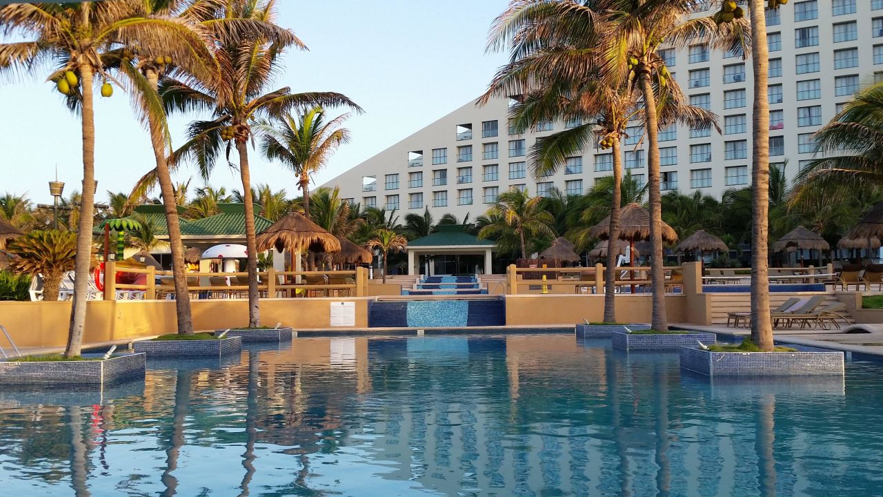 "View of the top pool" Iberostar Selection Cancun (Cancun ...