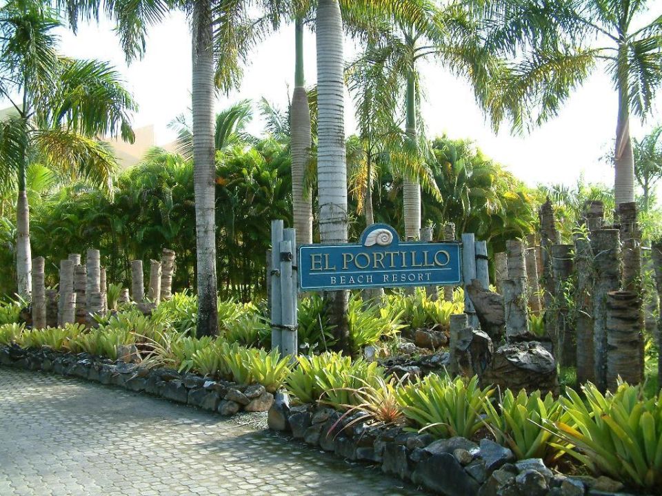 "El Portillo Beach Resort Eingangsbereich" Bahia Principe Grand El ...
