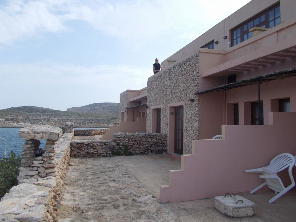 "Bungalow" Comino Hotel & Bungalows (Insel Comino) • HolidayCheck (Gozo ...