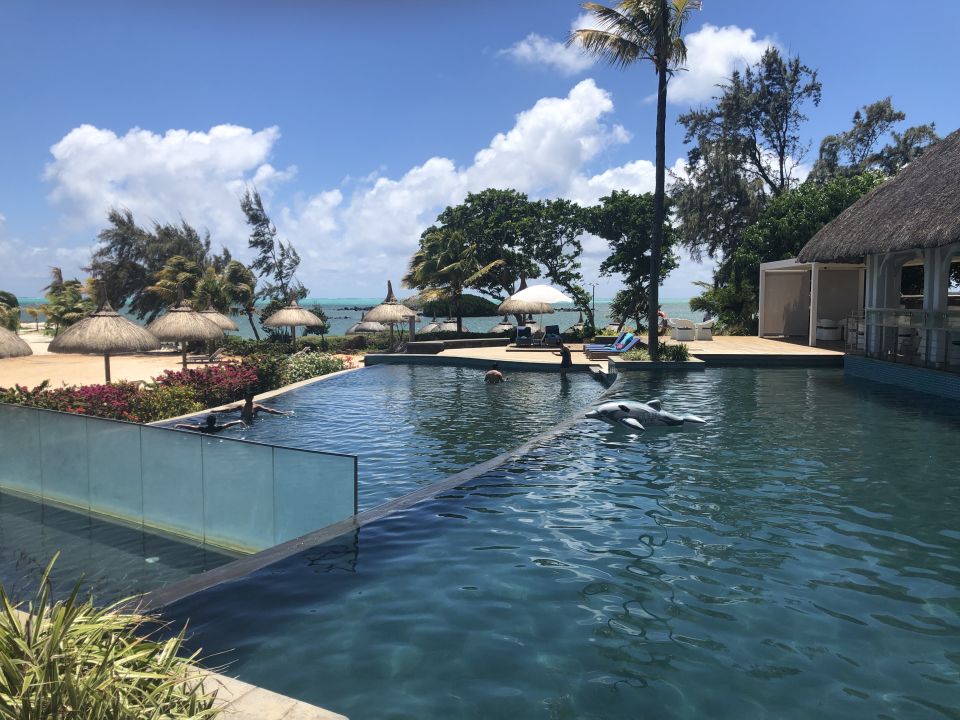 "Pool" Radisson Blu Azuri Resort & Spa (Roches Noires) • HolidayCheck ...