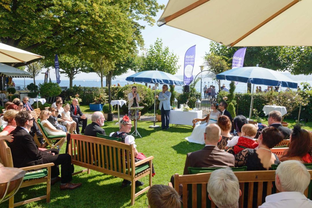 "Terrasse" Villa Barleben am See (Konstanz) • HolidayCheck (Baden ...