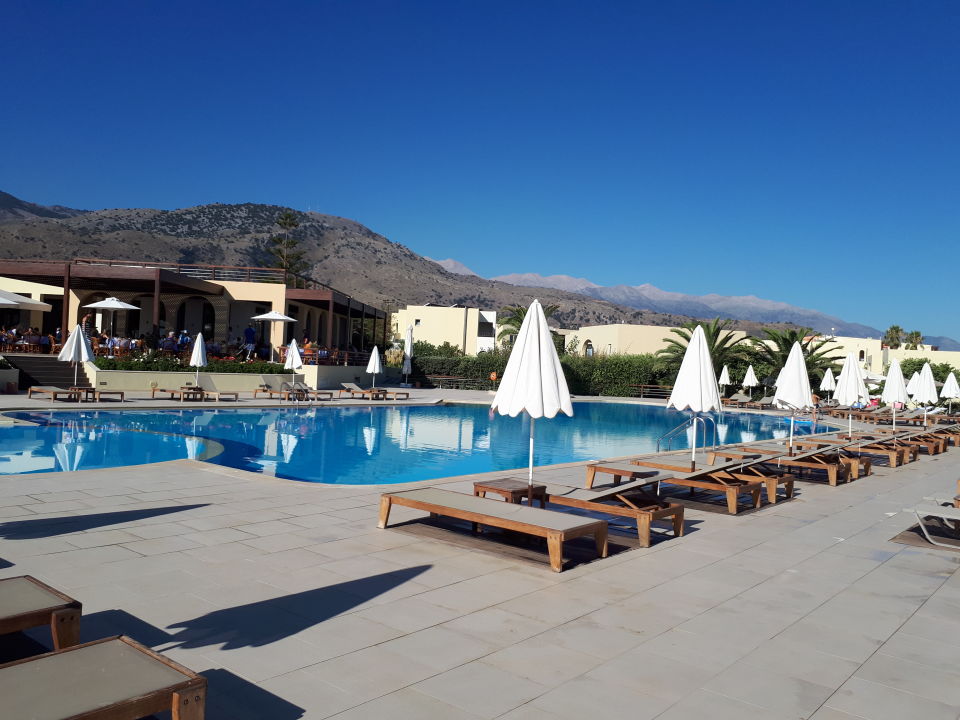"Pool" Pilot Beach Resort (Georgioupolis) • HolidayCheck (Kreta ...