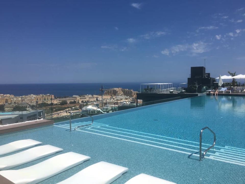 "SkyBeach (rooftop pool)" InterContinental Malta (St Julian's ...