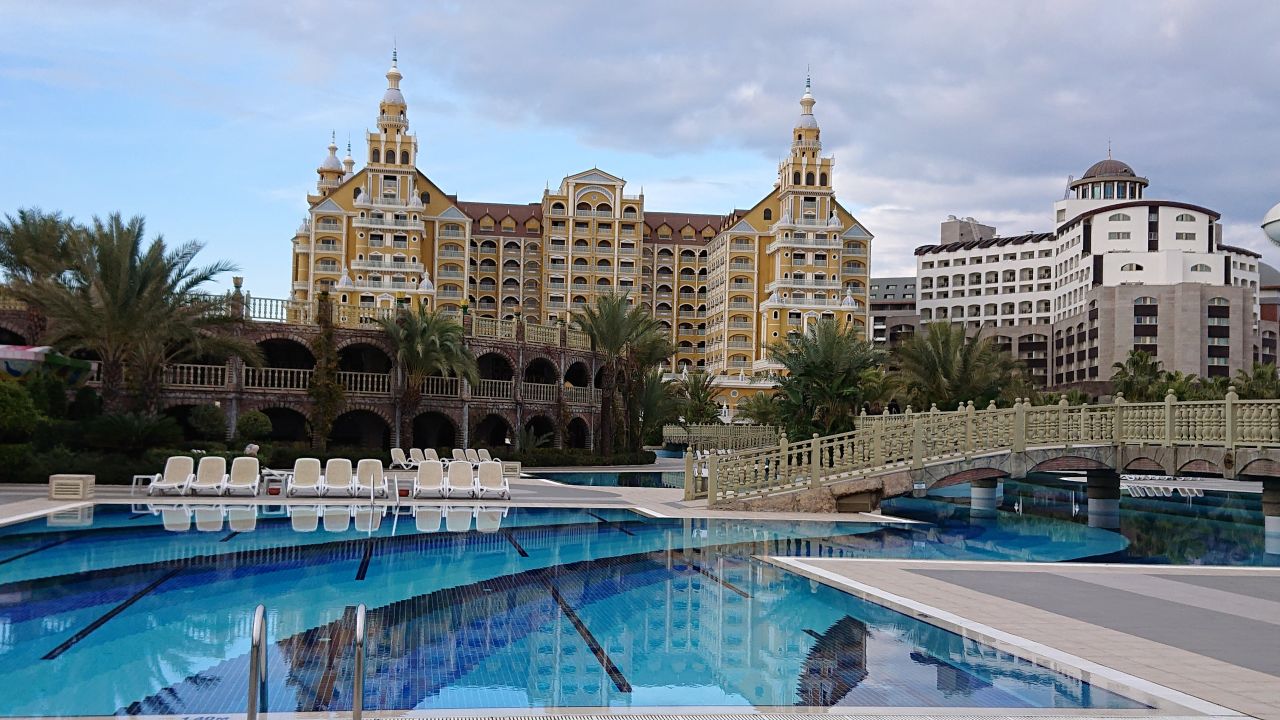 "Außenansicht" Royal Holiday Palace (Lara) • HolidayCheck (Türkische ...