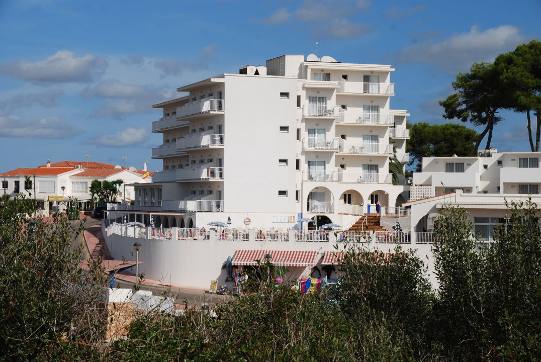 "Außenansicht" Hotel Playa Azul (Cala'n Porter) • HolidayCheck (Menorca ...