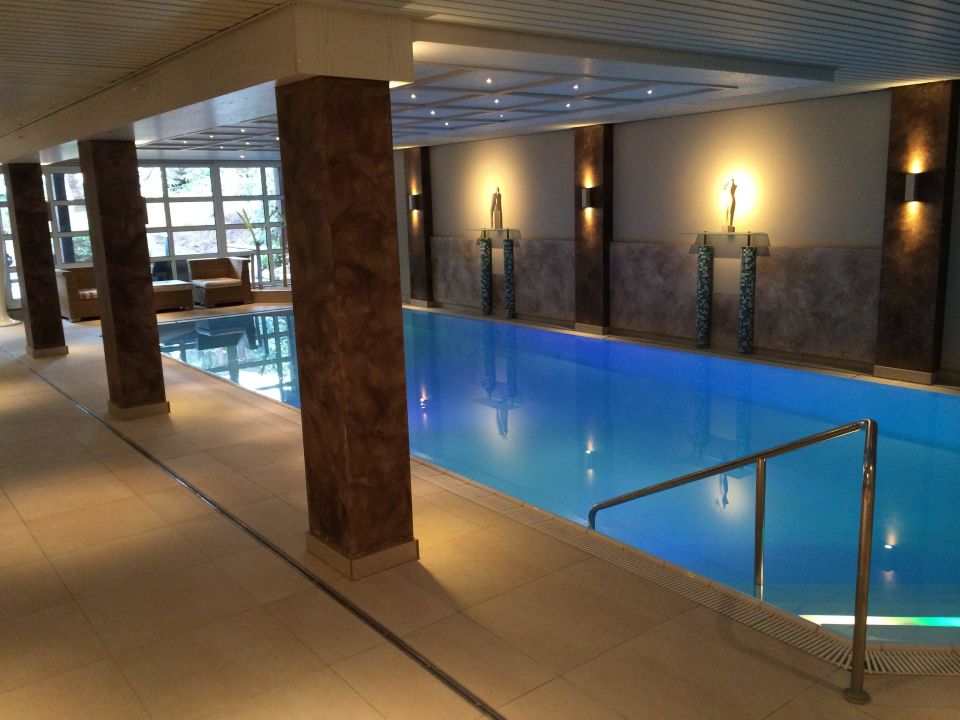 "Pool" Hotel Atrium Mainz (Mainz) • HolidayCheck (Rheinland-Pfalz ...