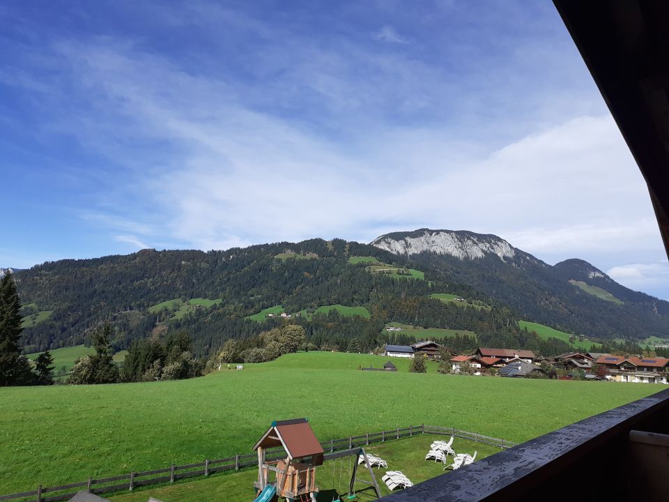 "Ausblick" Sporthotel Tirolerhof (Itter) • HolidayCheck (Tirol ...