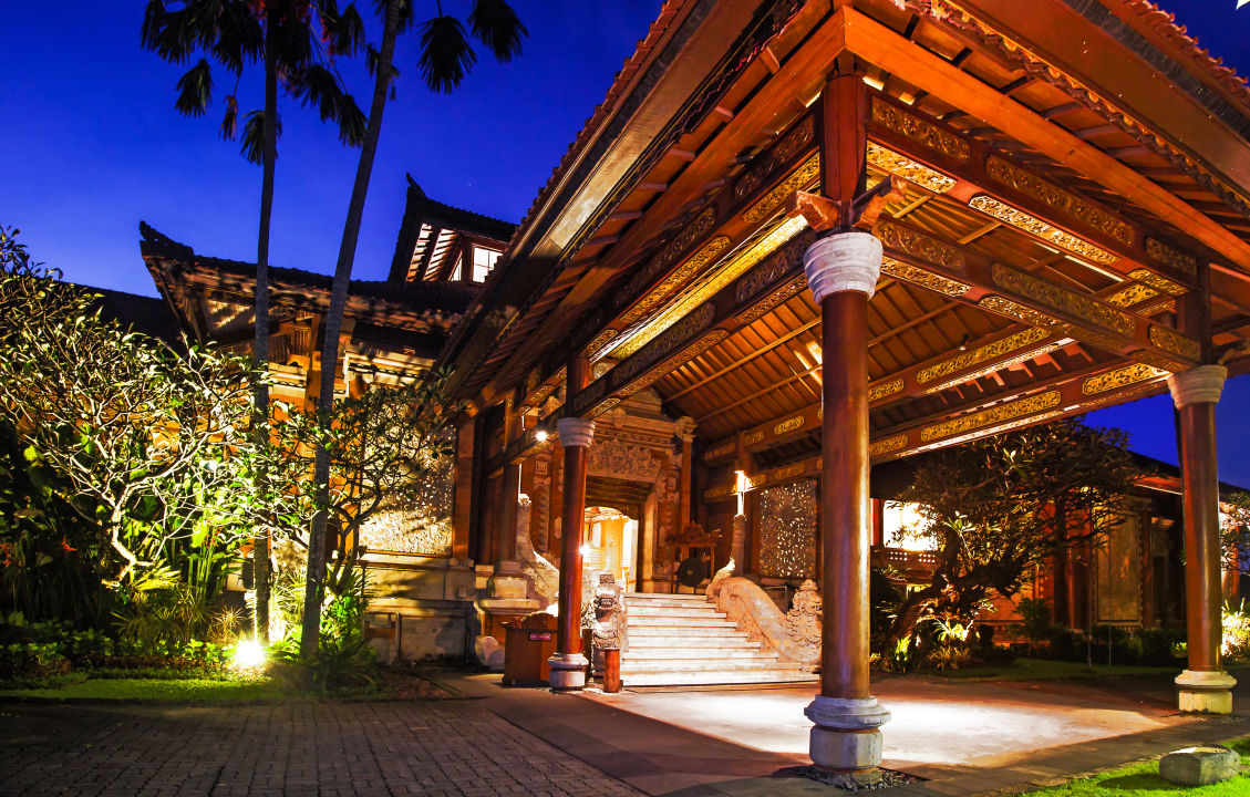 "Außenansicht" Hotel Keraton Jimbaran Resort (Jimbaran) • HolidayCheck ...