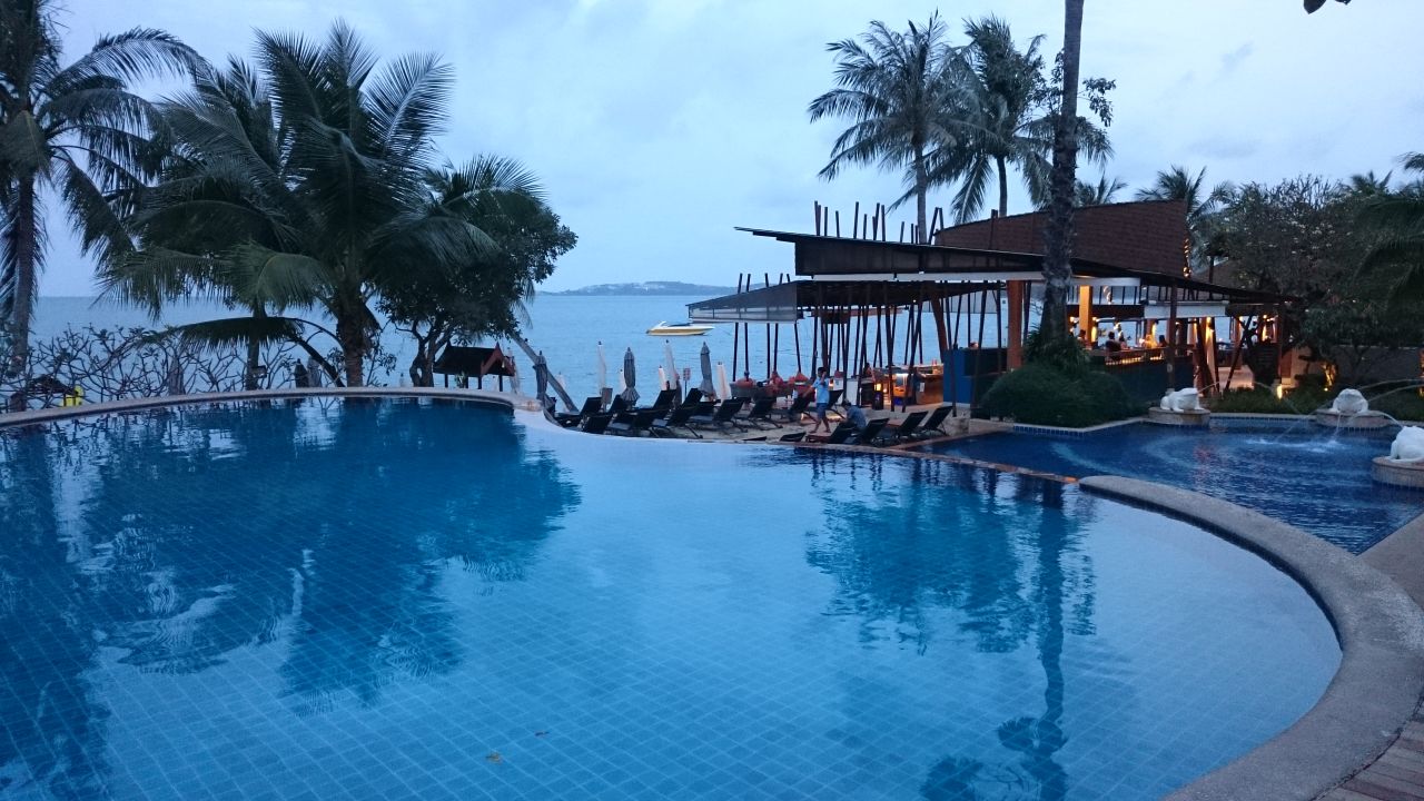 "Pool" Bandara Resort & Spa Samui (Bo Phut) • HolidayCheck (Koh Samui ...