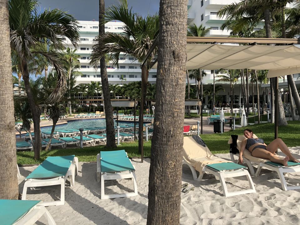 "Pool" Hotel Riu Plaza Miami Beach (Miami Beach) • HolidayCheck ...