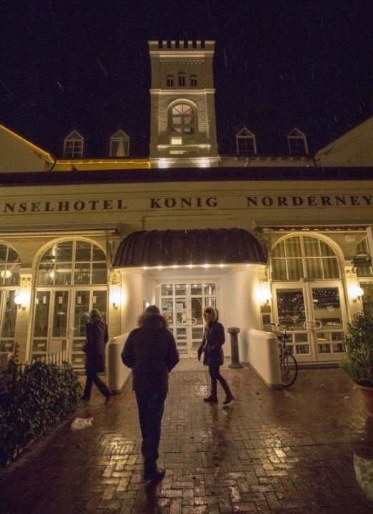 "Haupteingang" Inselhotel König (Norderney) • HolidayCheck ...