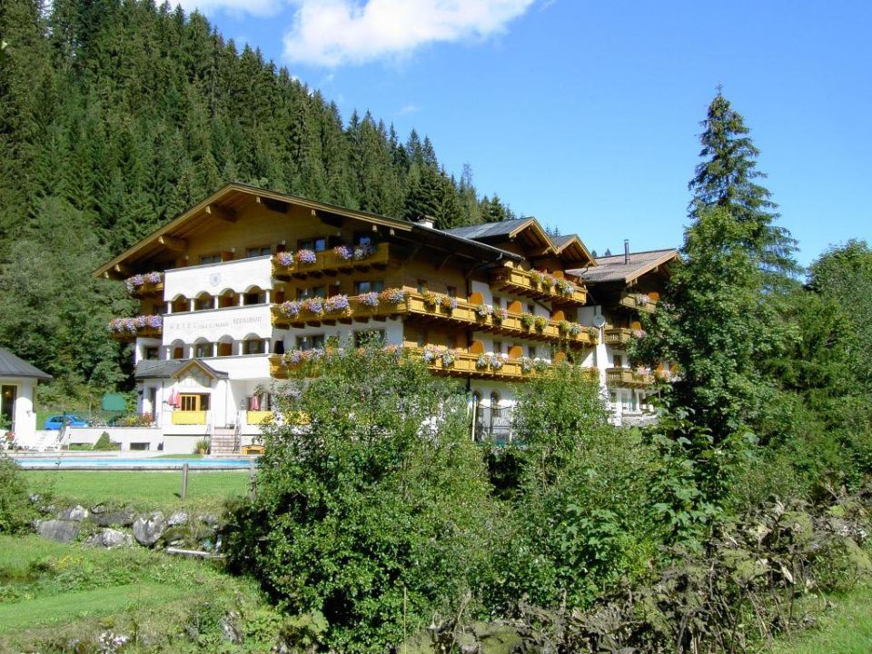 "Hotel Alpenhof" Landhotel Alpenhof (Filzmoos) • HolidayCheck ...