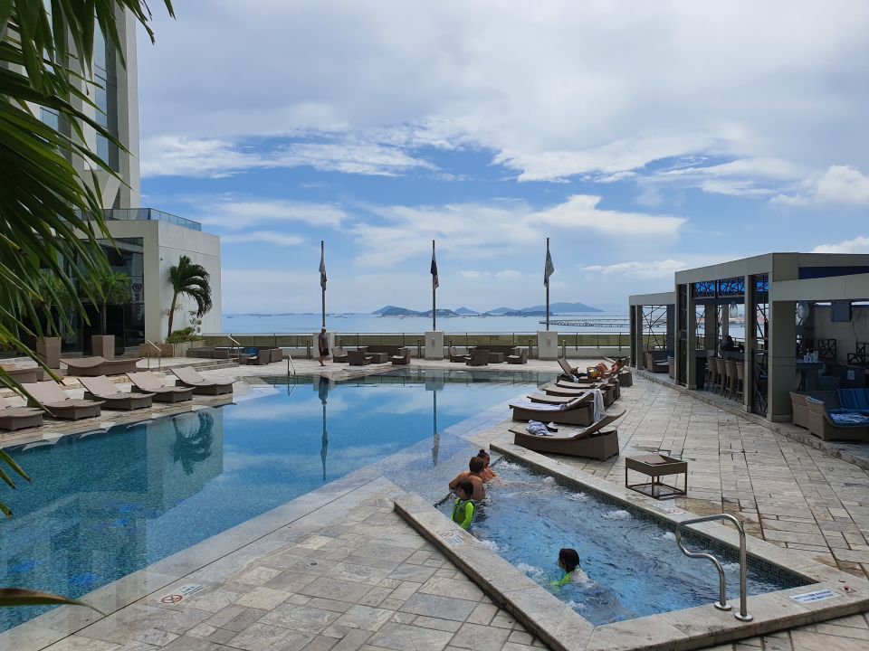"Pool" Hilton Panama (Panama City) • HolidayCheck (Panama | Panama)