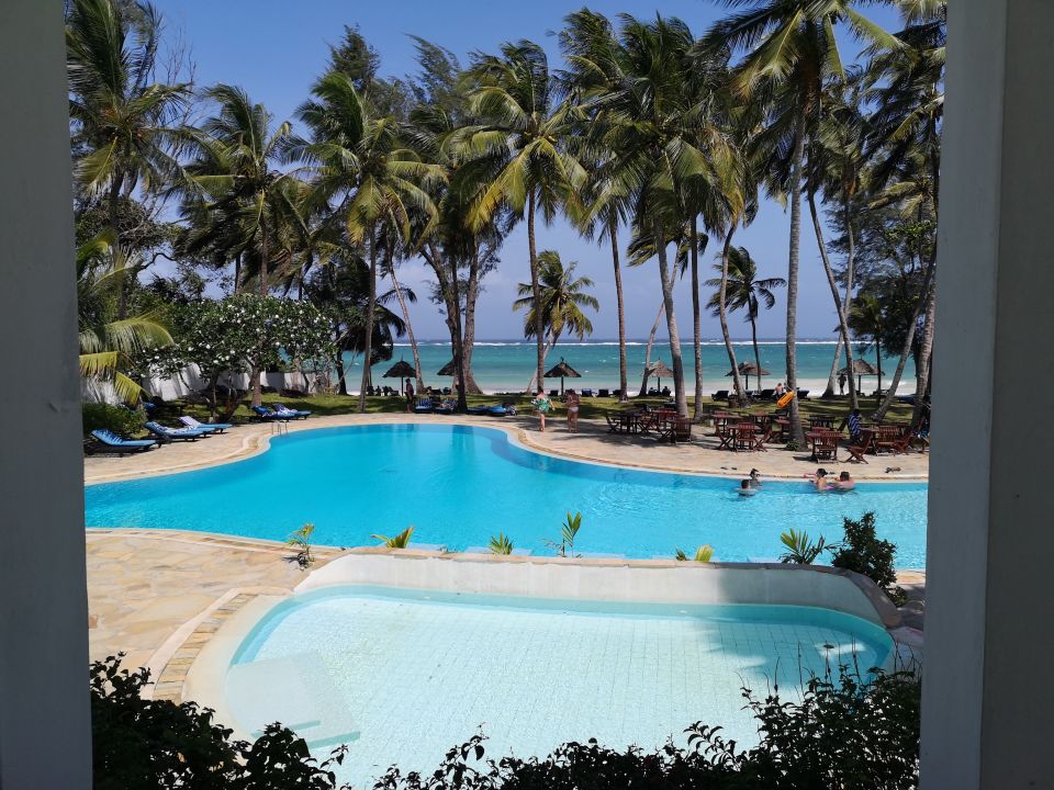 "Pool" Hotel Diani Sea Lodge (Diani Beach) • HolidayCheck (Provinz ...