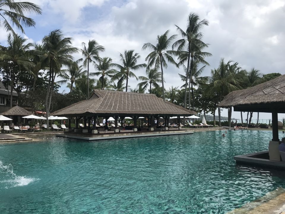 "Pool" InterContinental Bali Resort (Jimbaran) • HolidayCheck (Bali ...