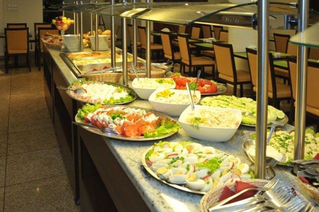 "śniadanie" Hotel Atol (Swinoujscie/Swinemünde) • HolidayCheck ...