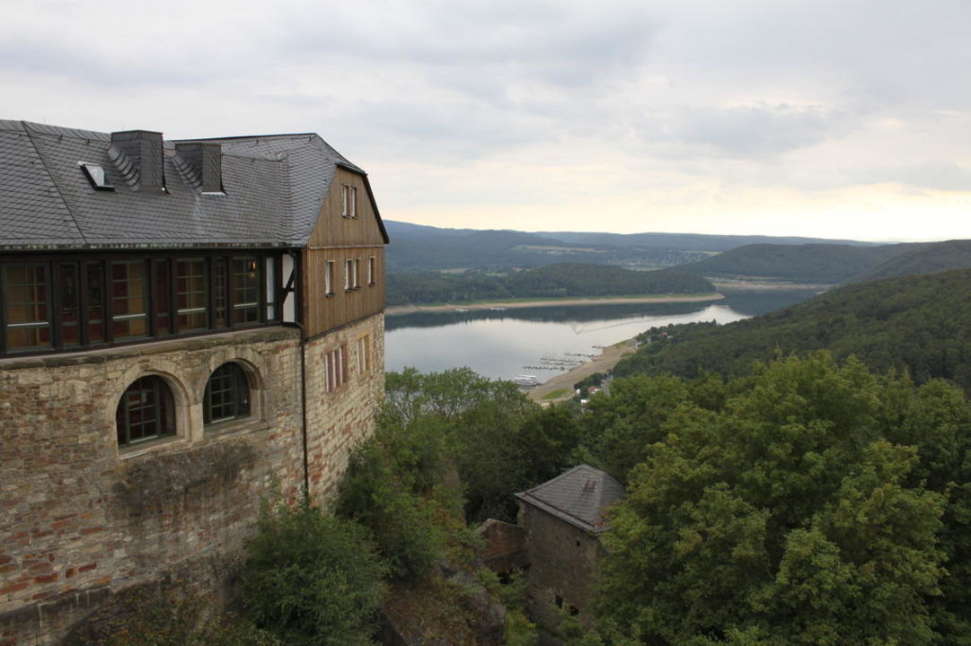 "Blick auf eine Ecke vom Edersee" Hotel Schloss Waldeck (Waldeck ...
