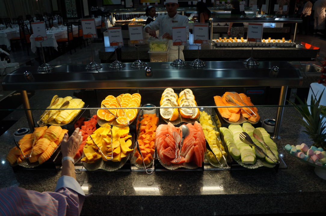 "Buffet " Hotel Riu Palace Costa Rica (Coco) • HolidayCheck (Costa Rica ...