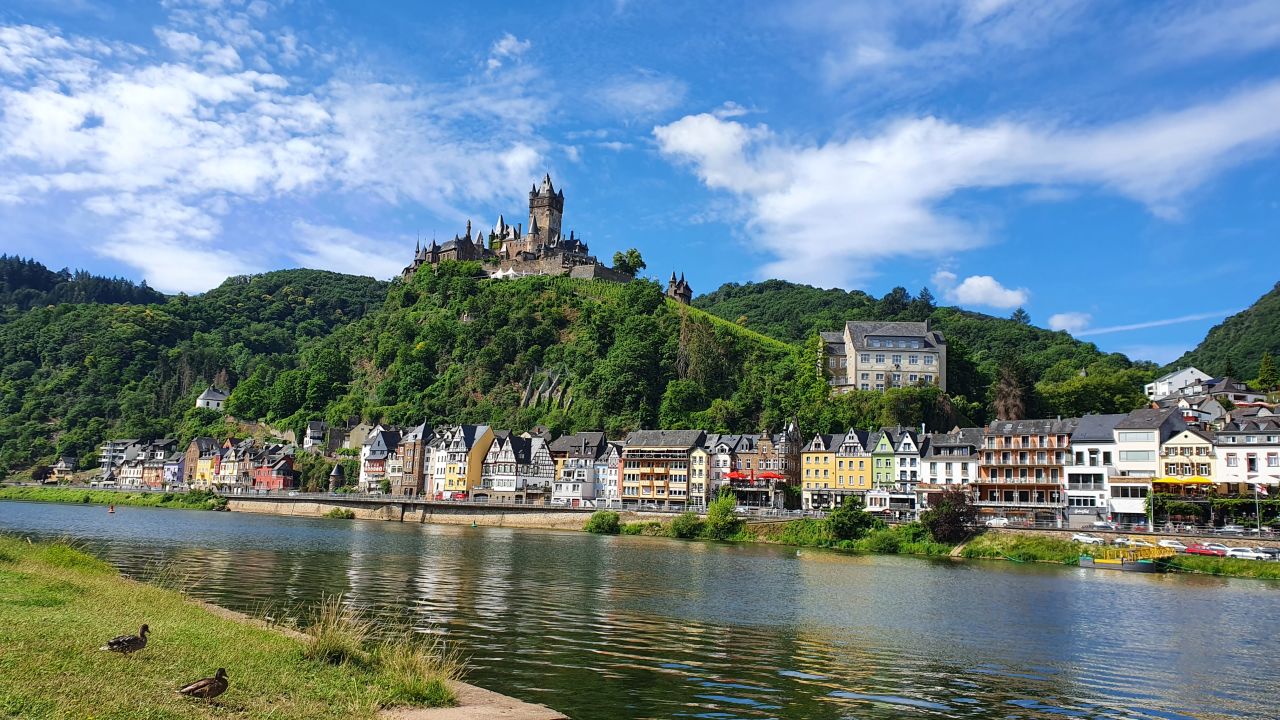 "Ausblick" Moselstern Hotel Brixiade & Triton (Cochem) • HolidayCheck ...