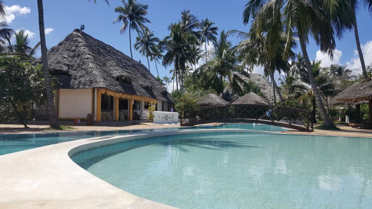 "Hotel" Uroa Bay Beach Resort (Uroa) • HolidayCheck (Zanzibar / Sansibar | Tansania)