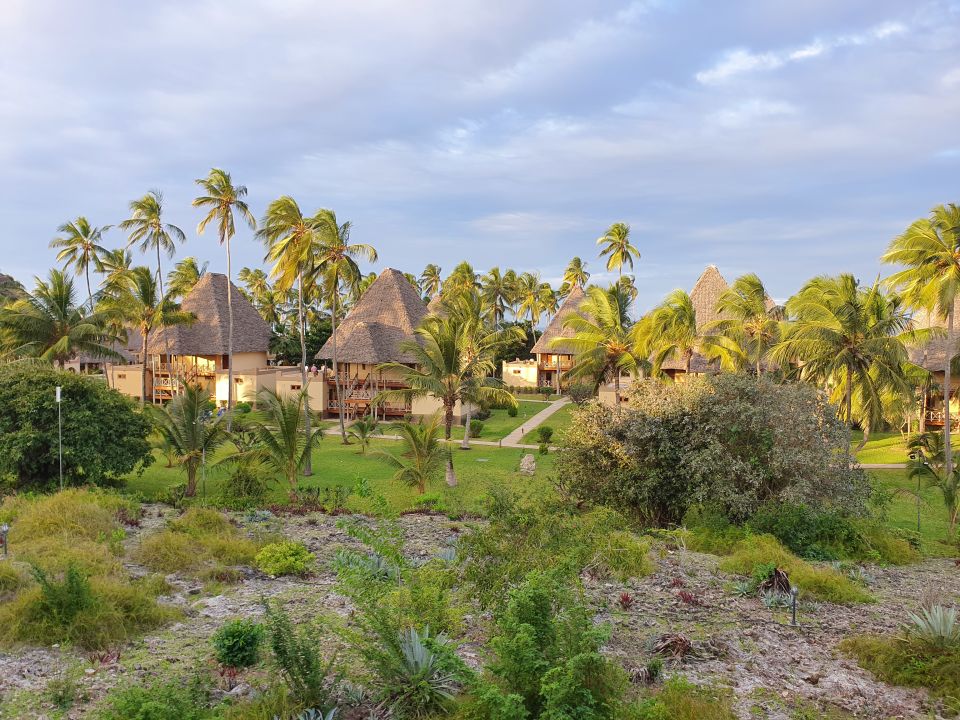 "Außenansicht" Neptune Pwani Beach Resort & Spa (Pwani Mchangani ...
