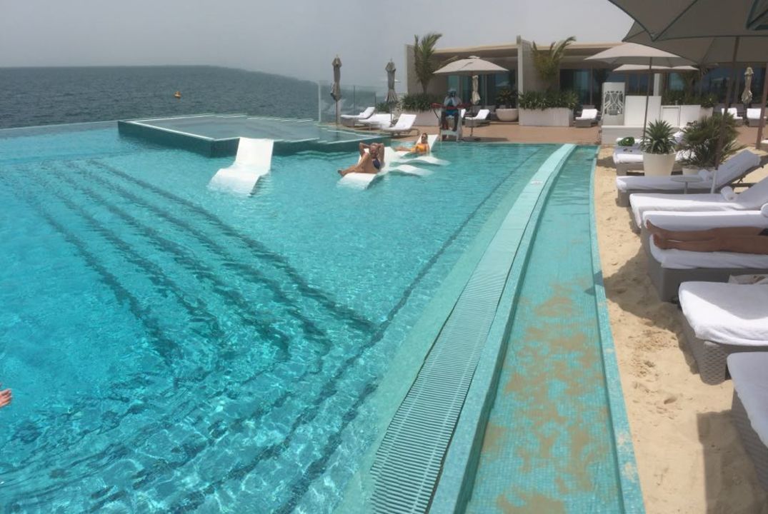 "Pool" Burj Al Arab (Dubai) • HolidayCheck (Dubai | Vereinigte ...