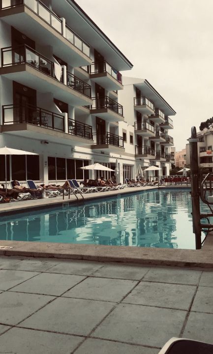 "Pool" Guya Wave Hotel (Cala Ratjada) • HolidayCheck (Mallorca | Spanien)