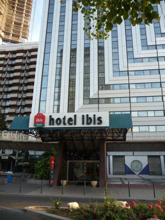 "Eingangsbereich" Hotel Ibis Paris La Défense Centre (La Defense ...