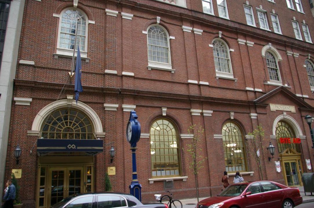 "Club Quarters Philadelphia Hotelfront" Hotel Club Quarters in ...