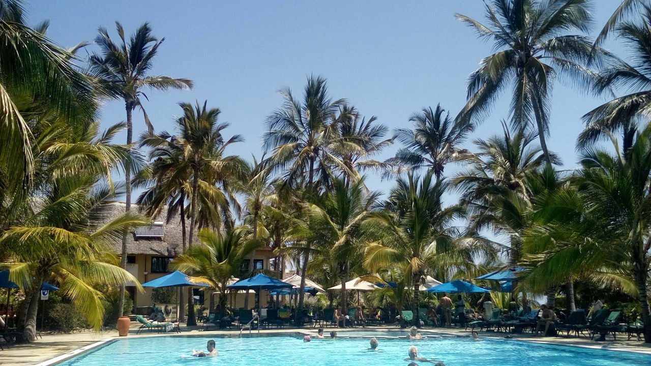 "Bahari Beach Hotel - Nyali" Bahari Beach Hotel (Mombasa ...