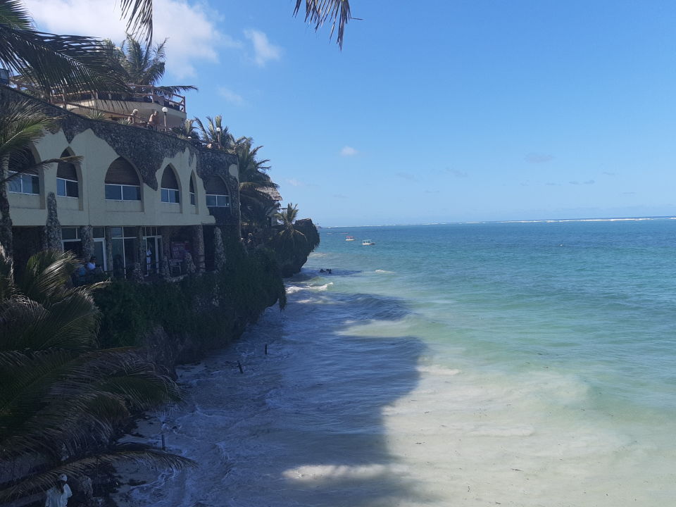 "Ausblick" Bahari Beach Hotel (Mombasa) • HolidayCheck (Provinz Coast ...