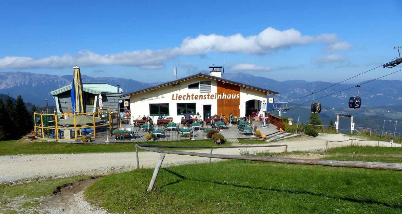 "Bergpanorama Semmering Hirschenkogel Zauberberg" Sporthotel am ...