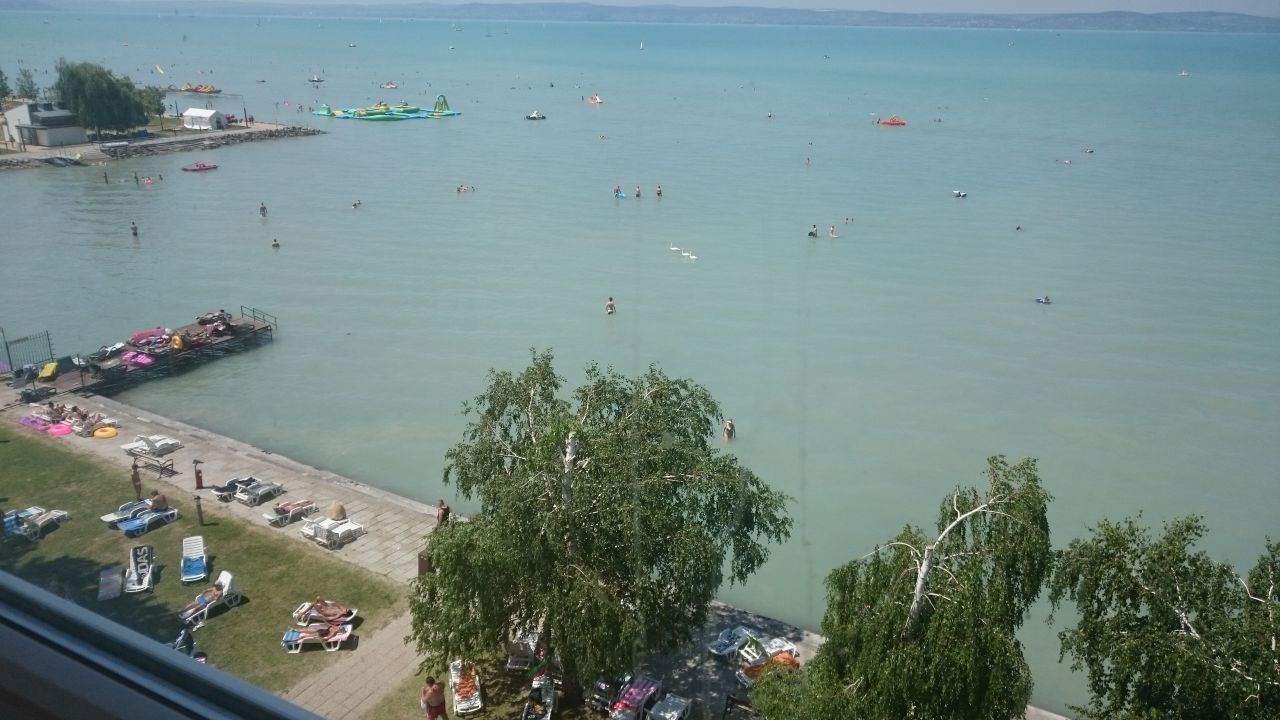 "Strand" Hotel Lido (Siofok) • HolidayCheck (Plattensee / Balaton | Ungarn)