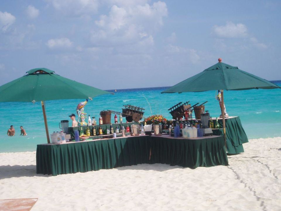 "Cocktailbar am Strand" Sandos Playacar Beach Resort (Playa del Carmen ...