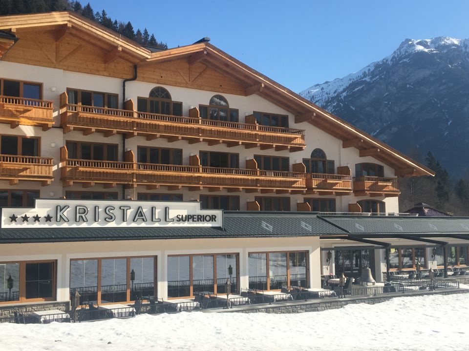 "Außenansicht" Verwöhnhotel Kristall (Pertisau) • HolidayCheck (Tirol ...