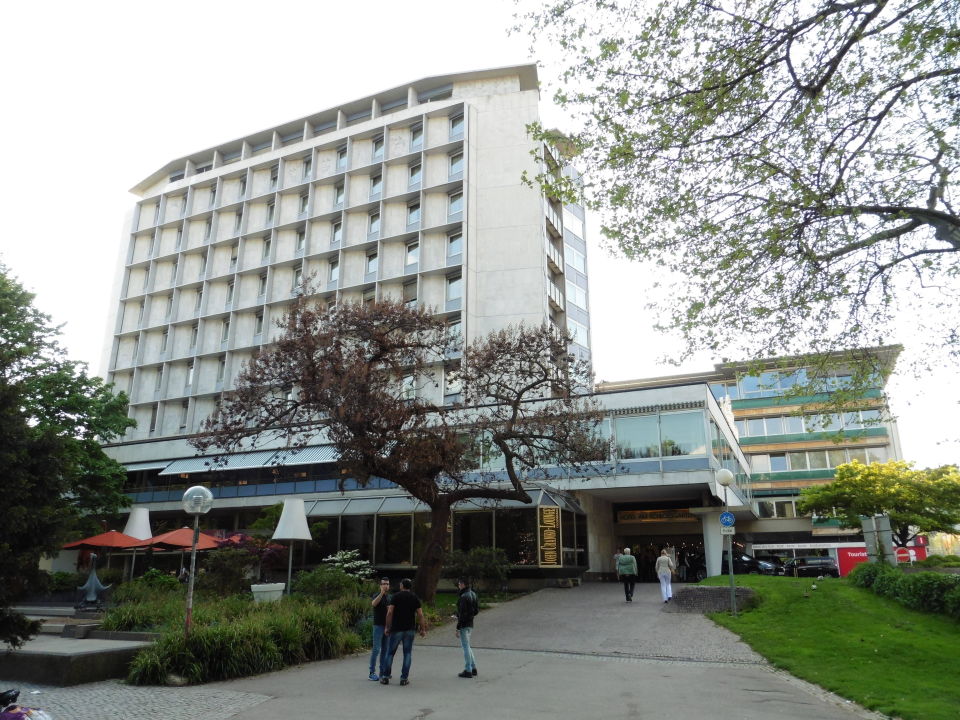 "Hotel" Althoff Hotel am Schlossgarten (Stuttgart) • HolidayCheck ...