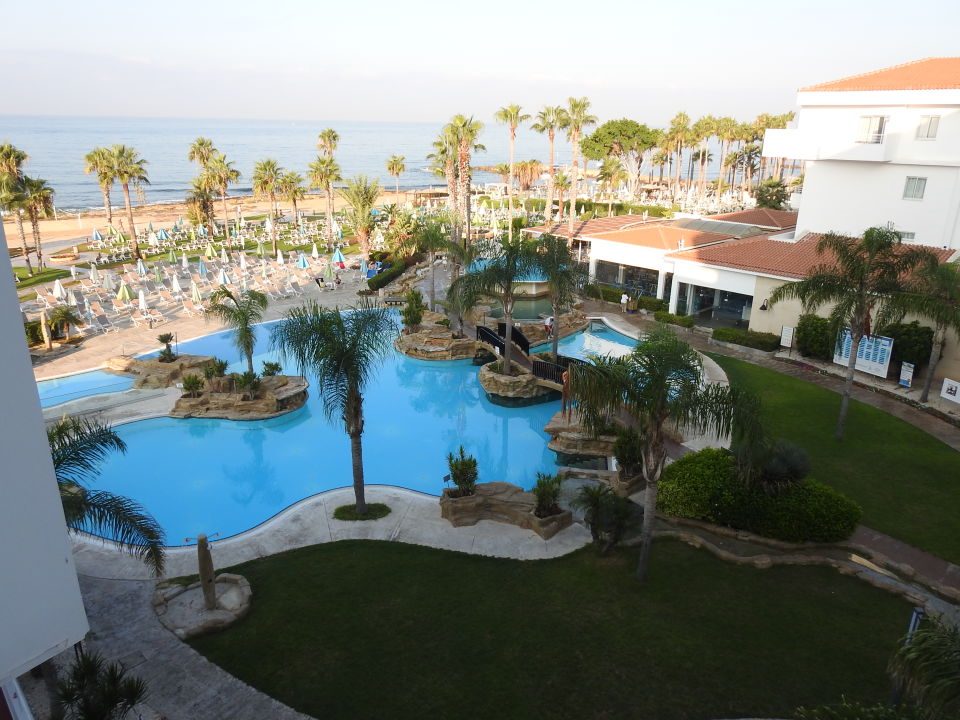 "Pool" Leonardo Cypria Bay - Family Resort (Paphos) • HolidayCheck ...