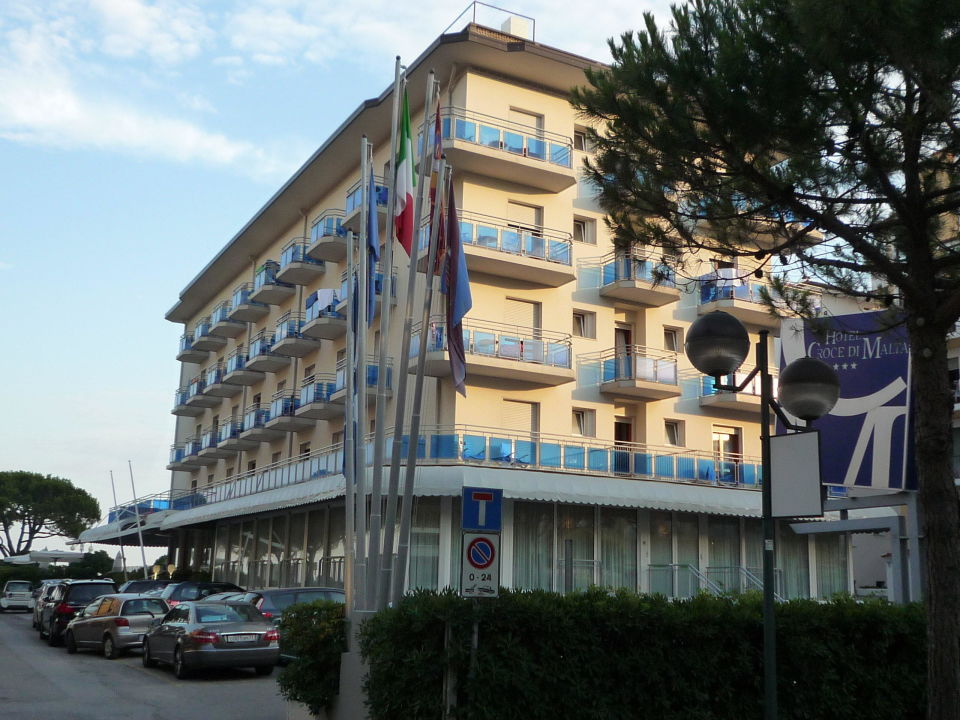 "Hotel Croce di Malta" Hotel Croce di Malta (Jesolo) • HolidayCheck ...