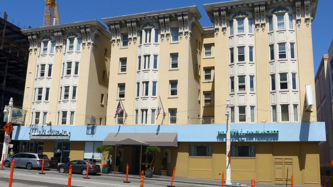 "Außenansicht" Courtyard by Marriott SFO Downtown/Van Ness Ave (San ...