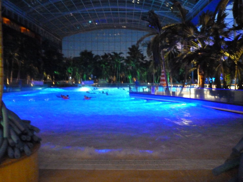 "Therme Wellenbad" Hotel Victory Therme Erding (Erding) • HolidayCheck ...