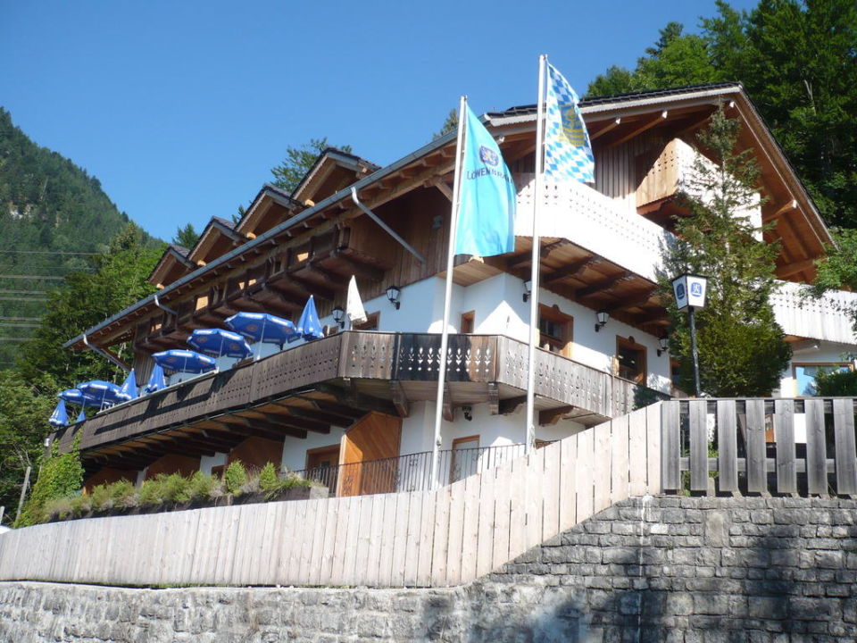 "Außenansicht mit Frühstücks-Terrasse" Panoramahotel Karwendelblick ...